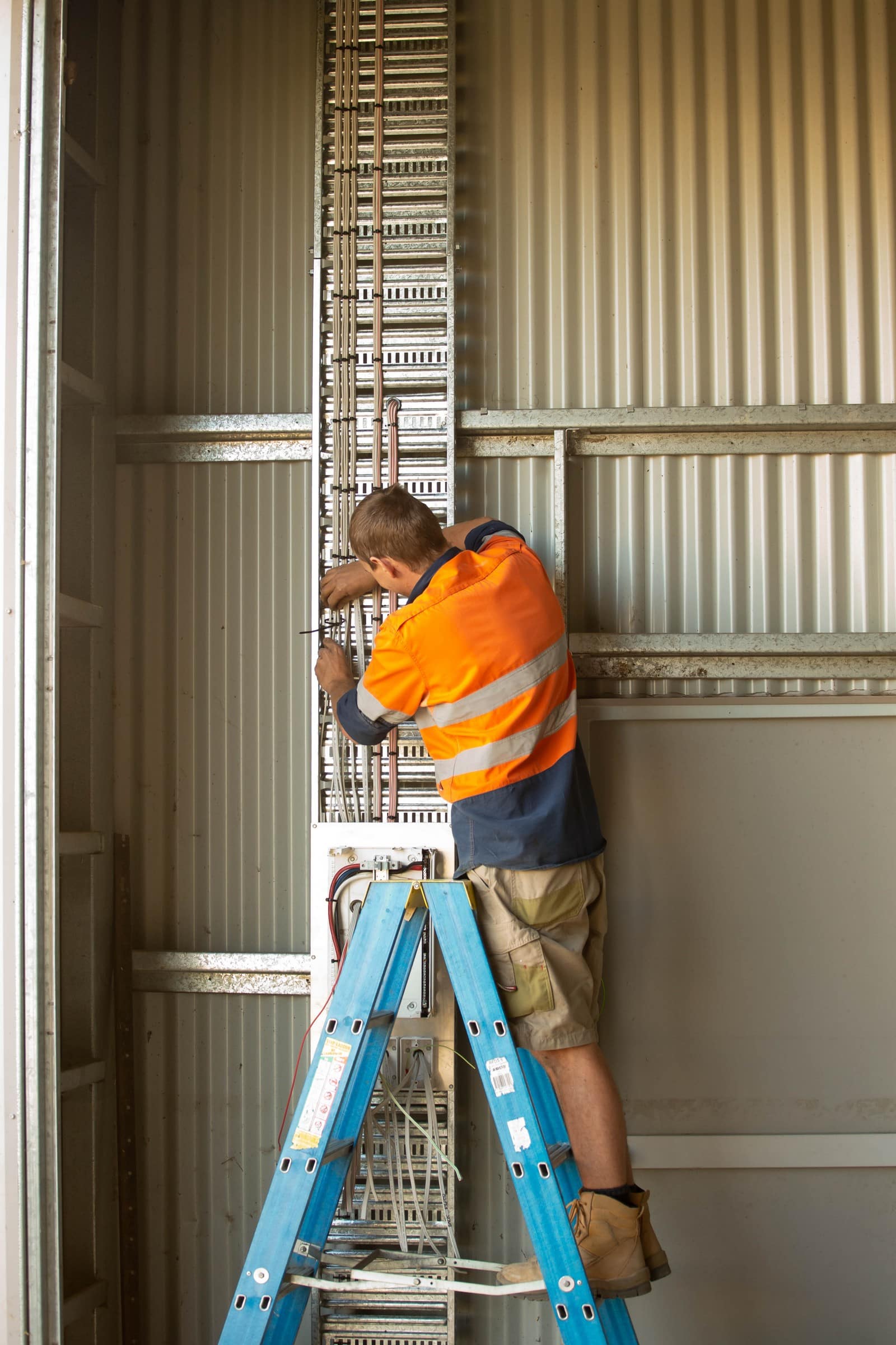 About Us - JR Parker Electrical